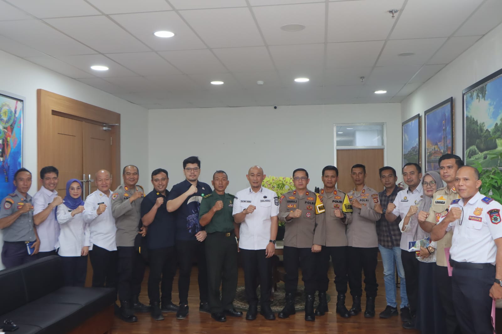 Kasdim 0406/Lubuk Linggau Menghadiri Rapat Pembentukan Kembali Tim ...